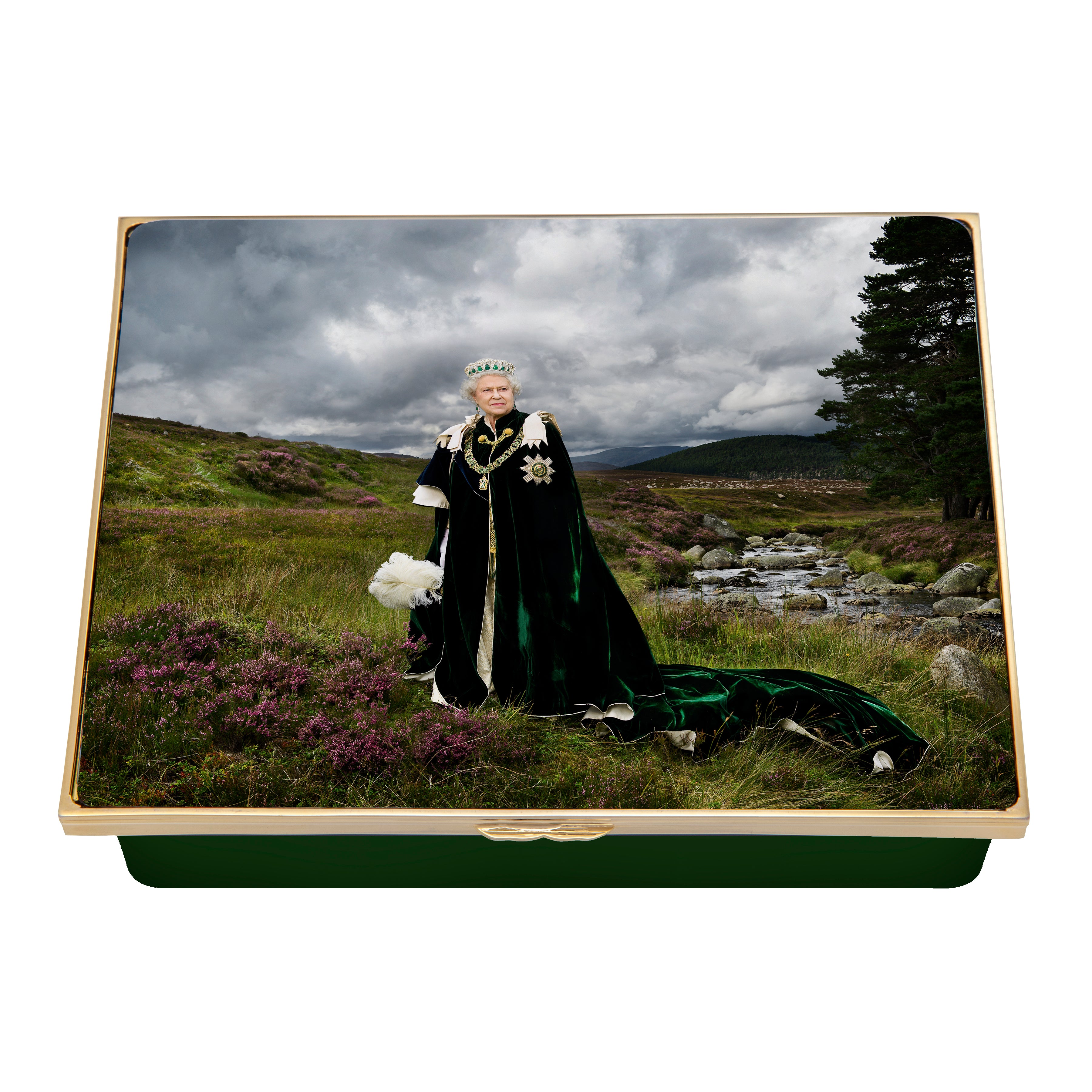 Her Majesty Queen Elizabeth II Enamel Box | Halcyon Days – Halcyon Days